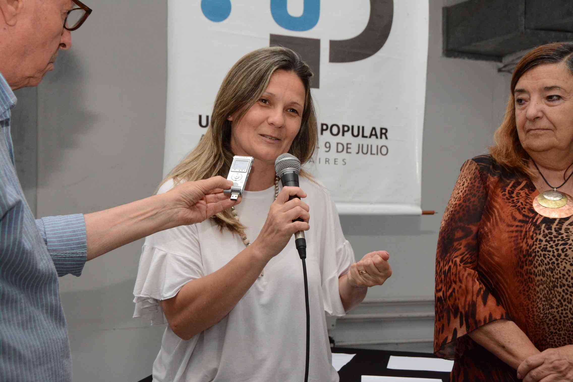 Se entregaron los premios “Mariel Neira” en la Universidad Popular ...