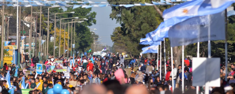 Fiestas Populares en distintas ciudades y pueblos bonaerenses y otras ...