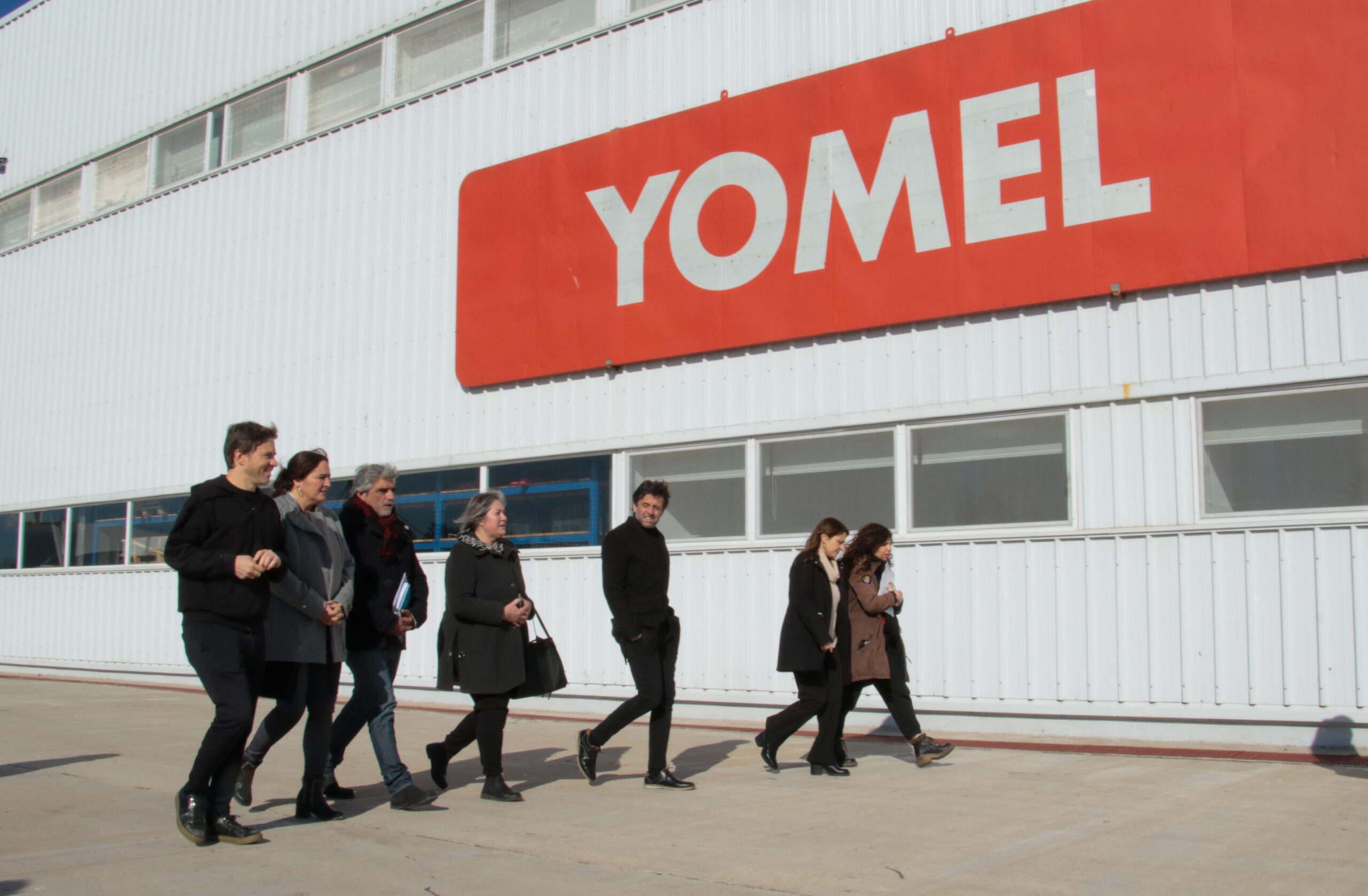 Yomel nuevejuliense: los ministros de Producción y Trabajo realizaron ...