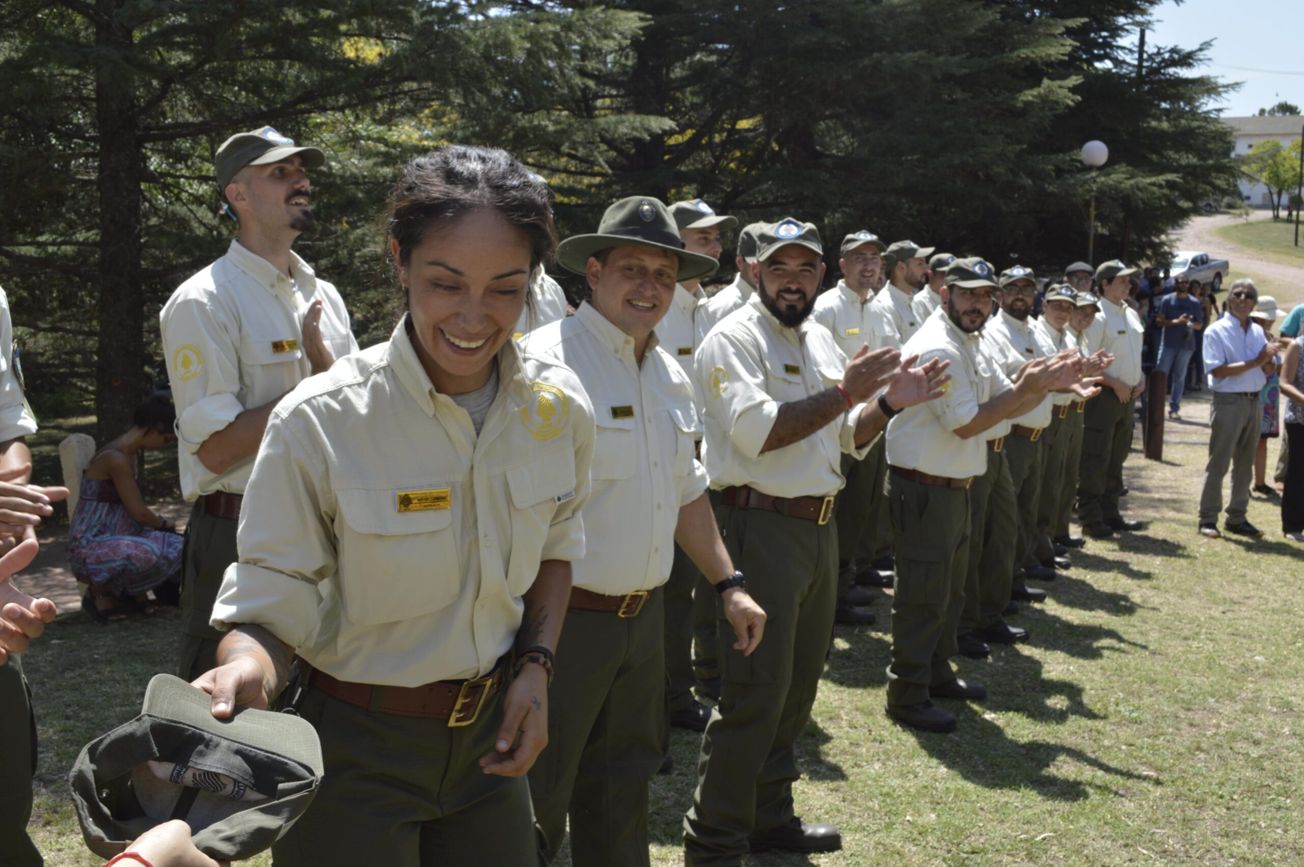 Se abrieron los procesos de preselección de Guardaparques | Cadena ...