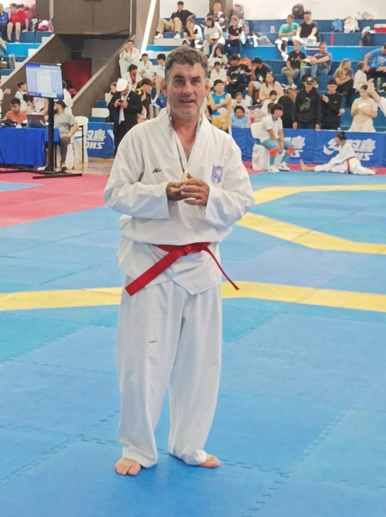 Reconocimiento a Ignacio Jacomet, Medalla de Oro en el campeonato nacional de para-taekwondo ...