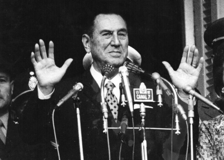 El misterioso robo de las manos de Perón: un crimen sin resolver desde ...